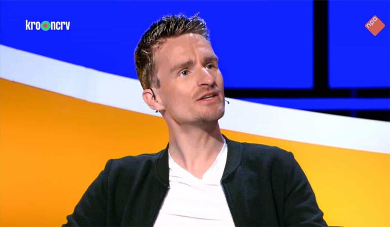 De Slimste Mens kandidaat genadeloos op de hak genomen door Maarten van ...